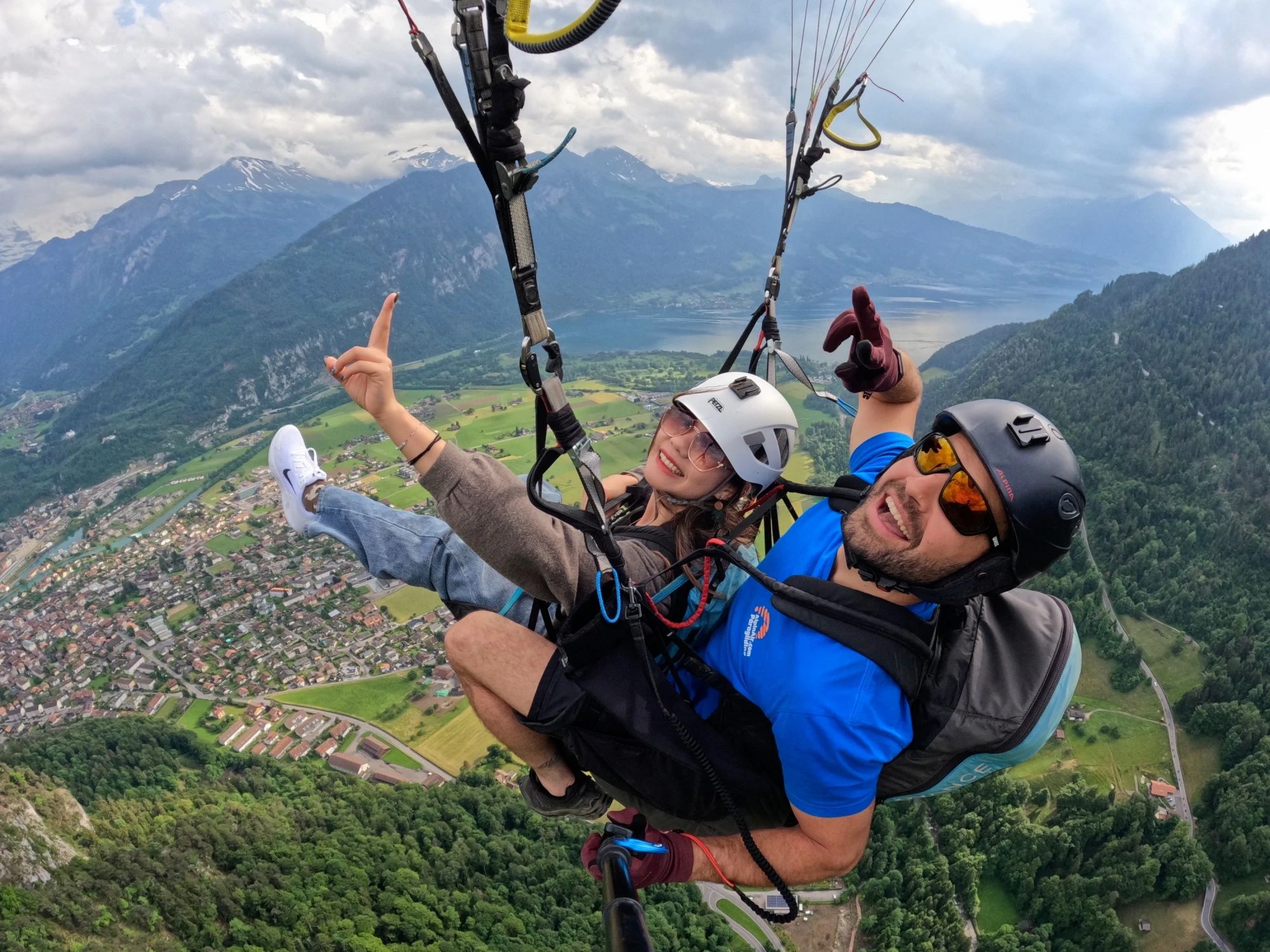 Beatenberg paragliding tandem from Interlaken