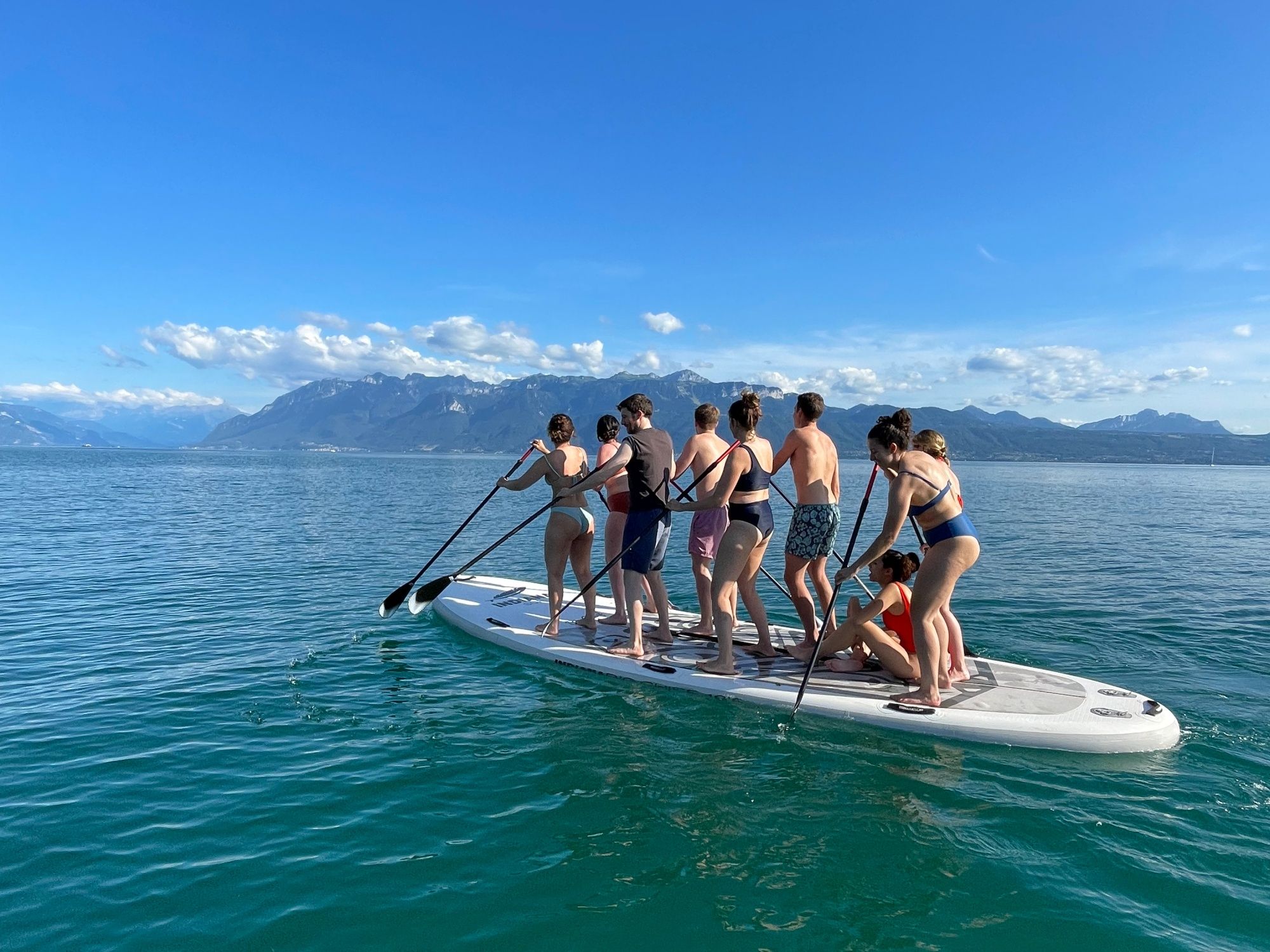 Team Building SUP Tour on Lake Geneva
