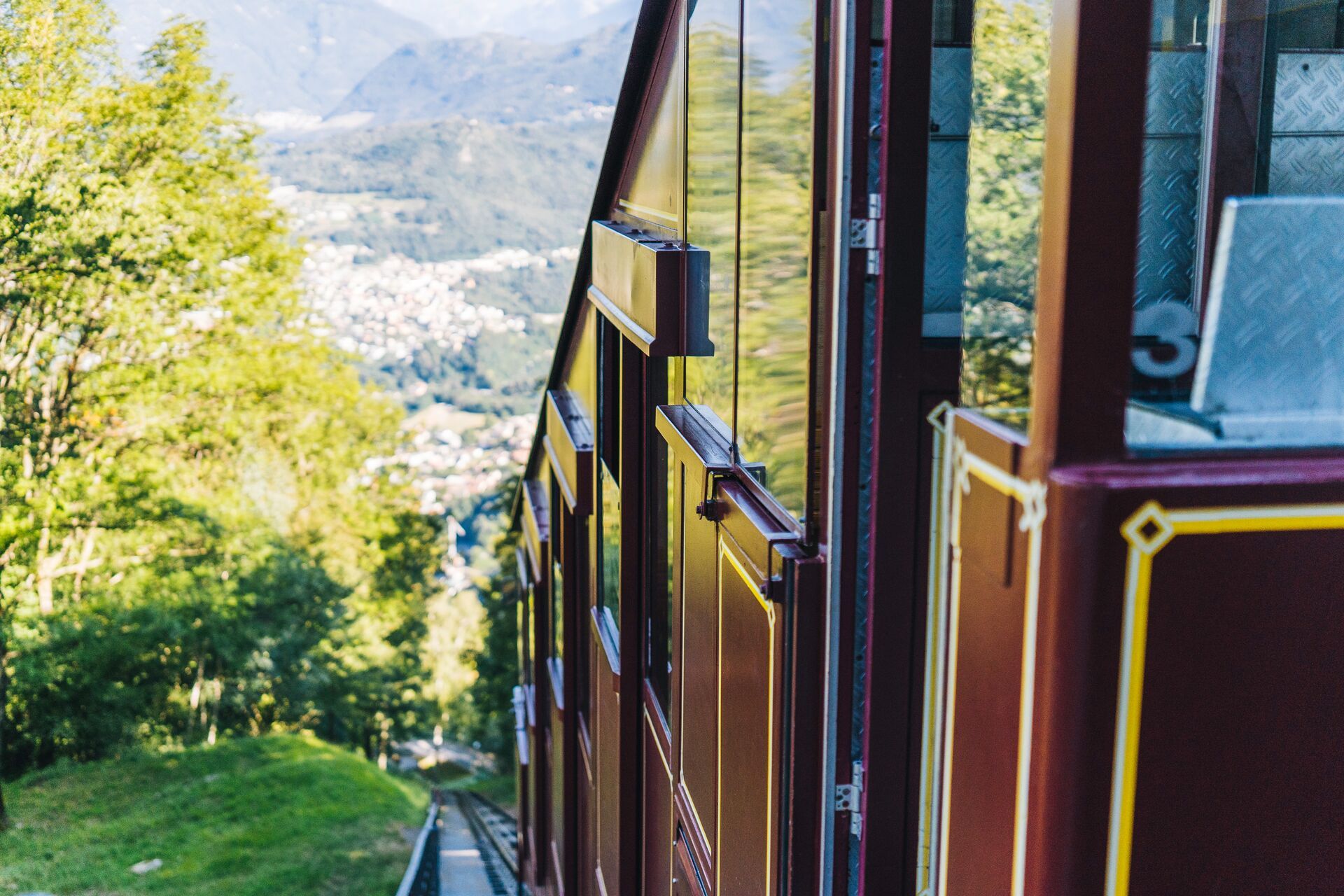Standseilbahn Monte Brè Ticket ab Lugano Cassarate