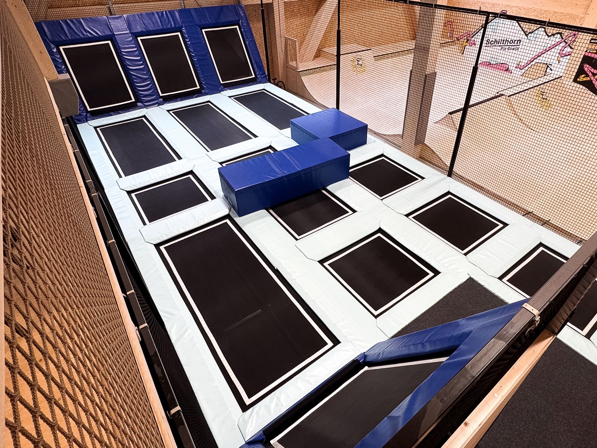 Trampoline en skatepark in Wilderswil