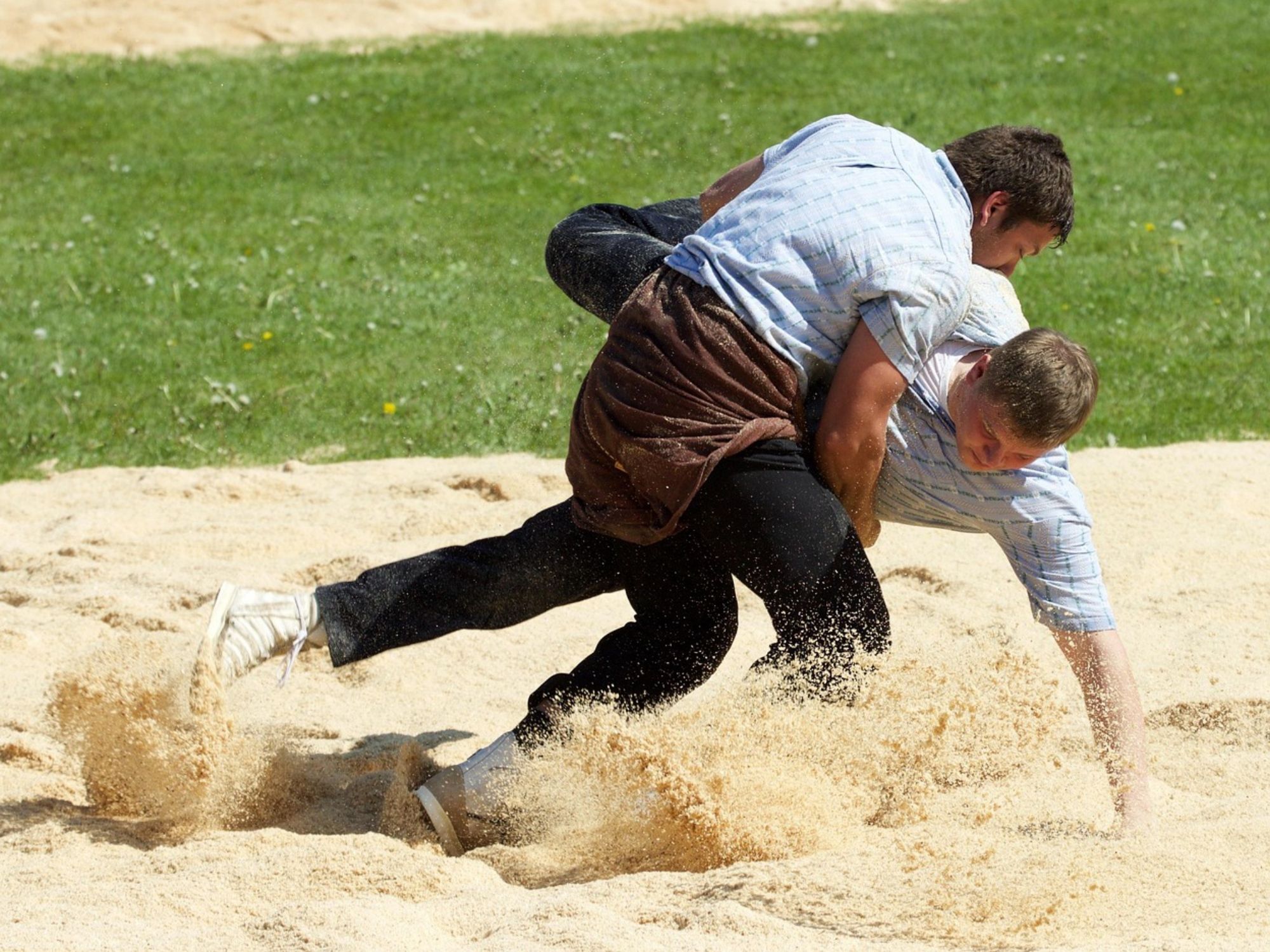 Fête fédérale de lutte et des alpins à Mollis 2025