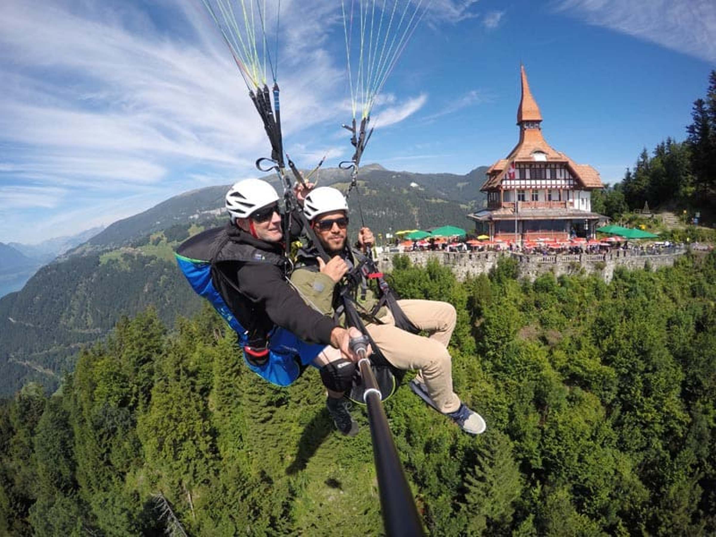 Paragliding Switzerland 2025: Top Tandem Flights with Best Price