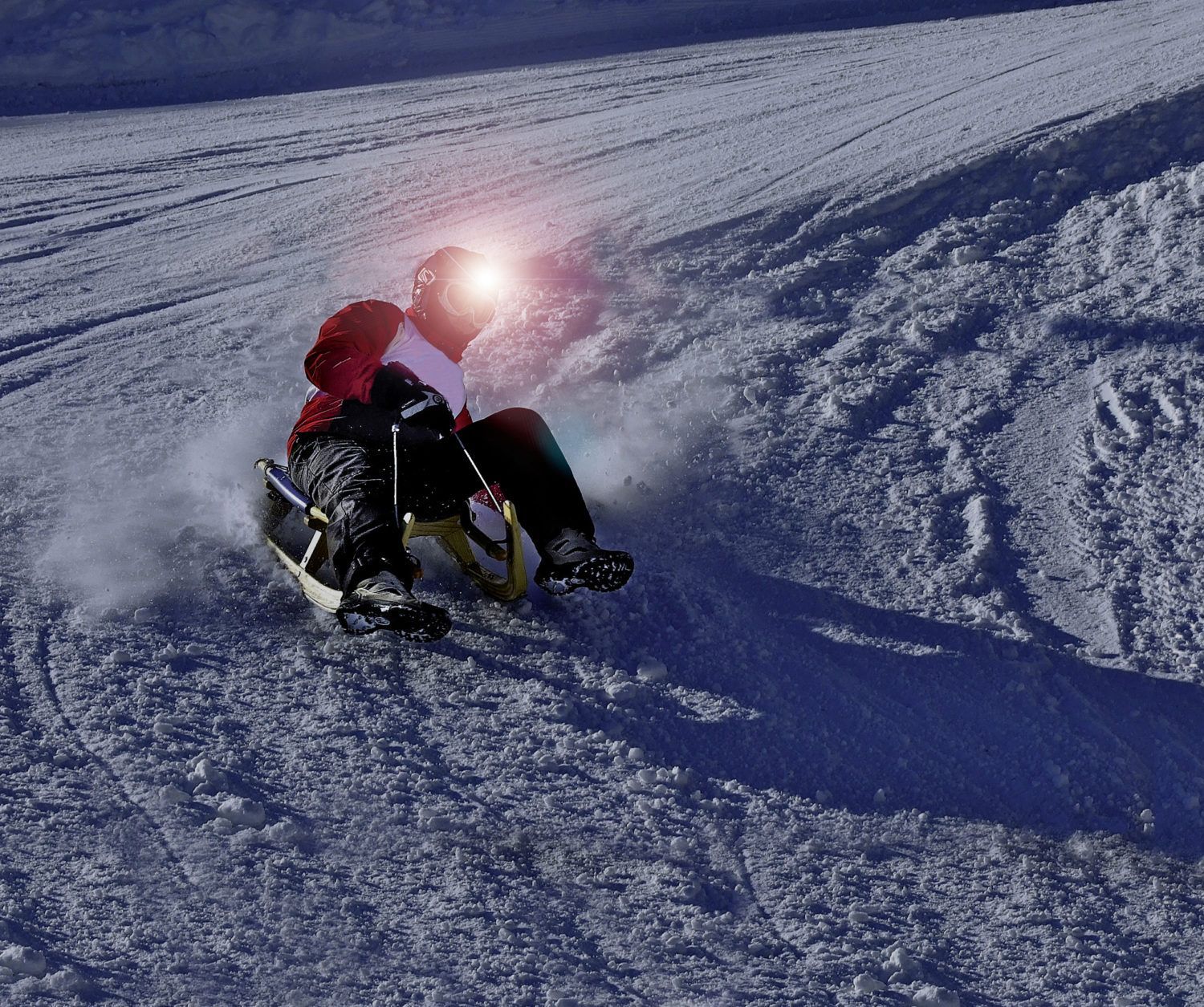 Night sledding in Switzerland | Swiss Activities