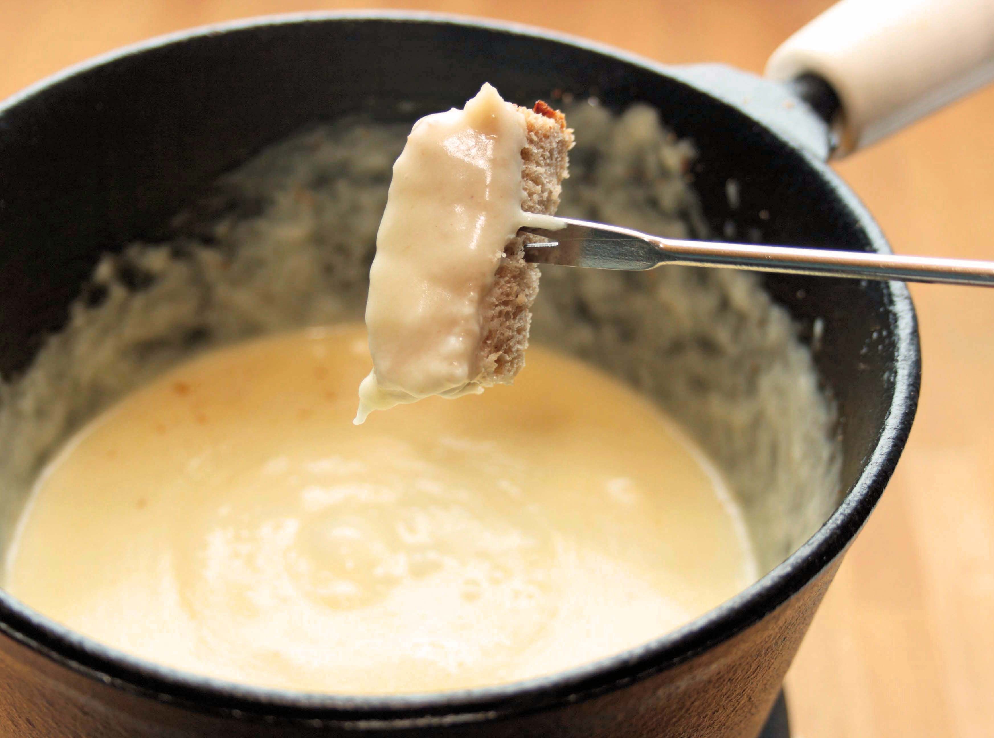 Swiss fondue - 12 unusual places for your fondue experience