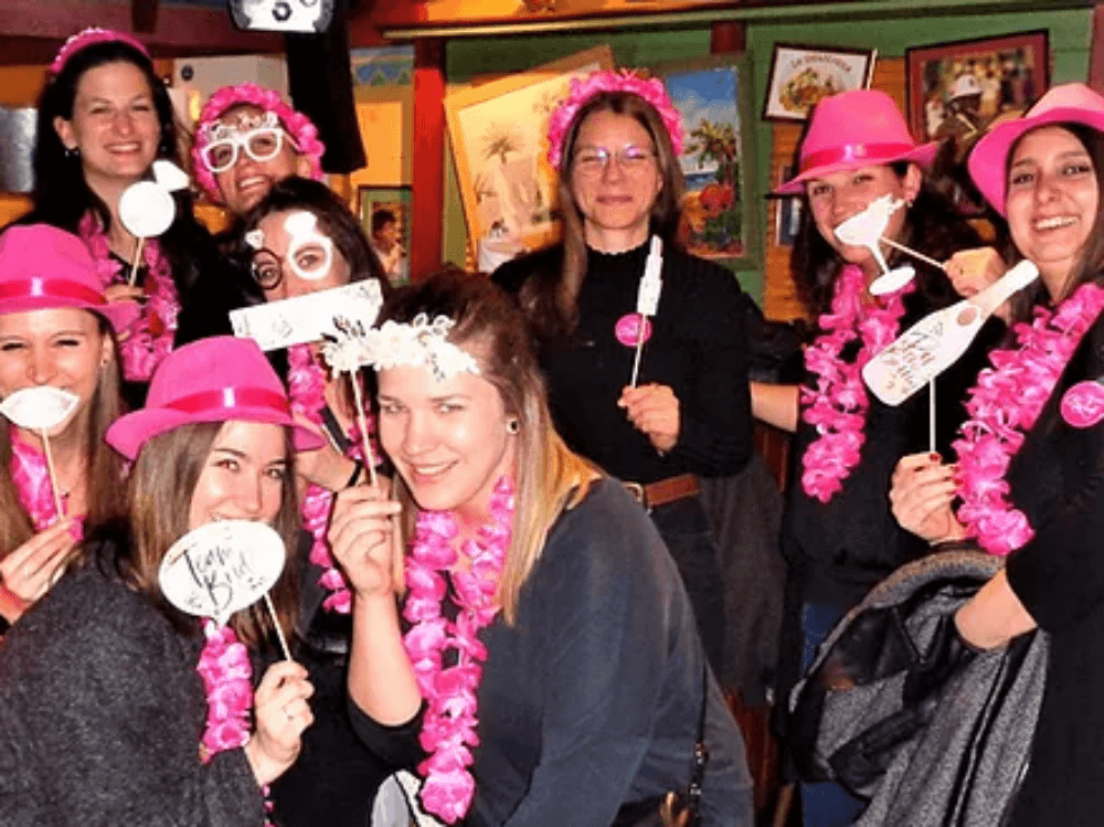Polter Pub Crawl Zürich - Junggesellinnenabschied | Swiss Activities