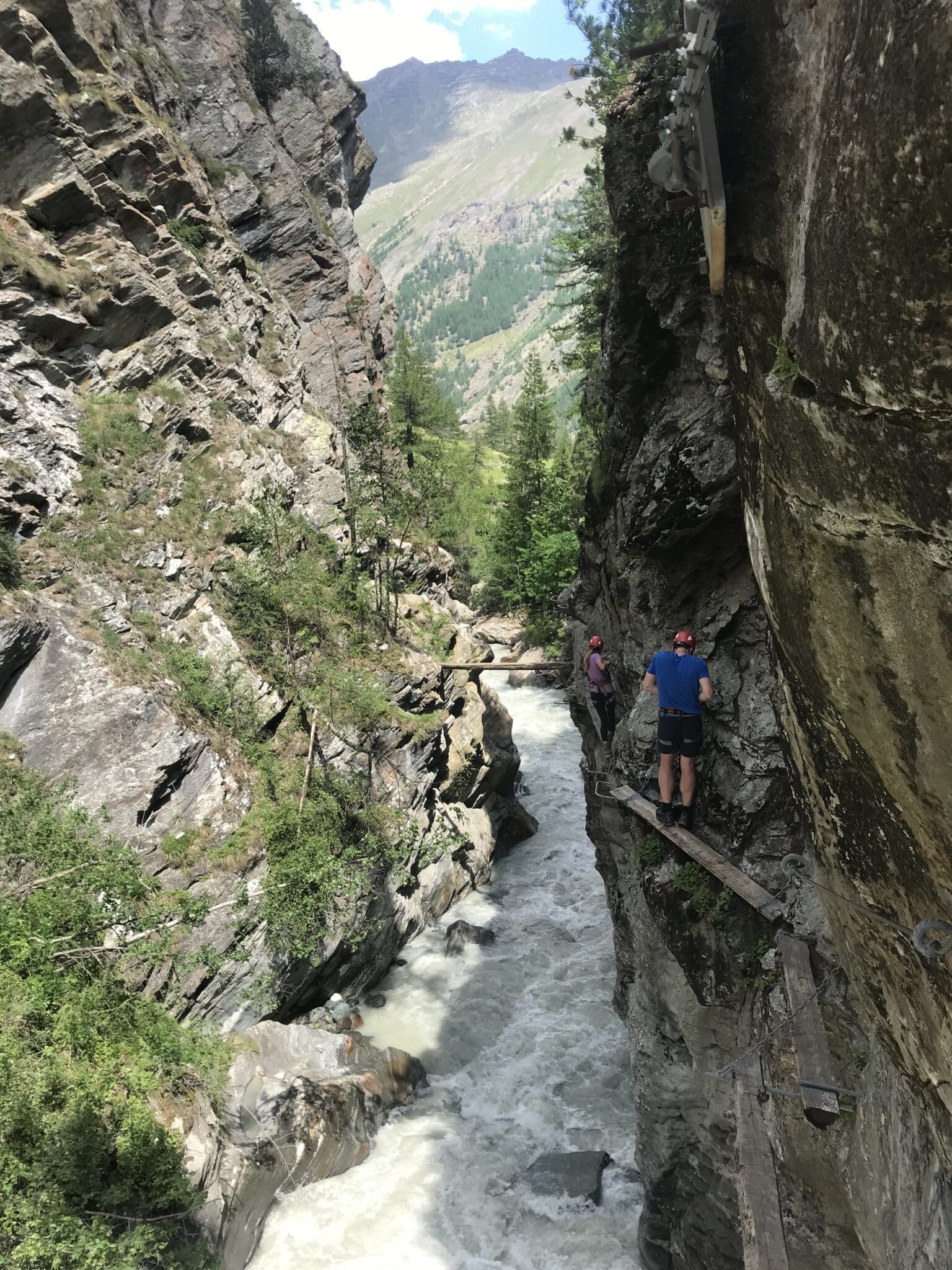 Gorge Alpine Klettersteig im Sommer | Swiss Activities