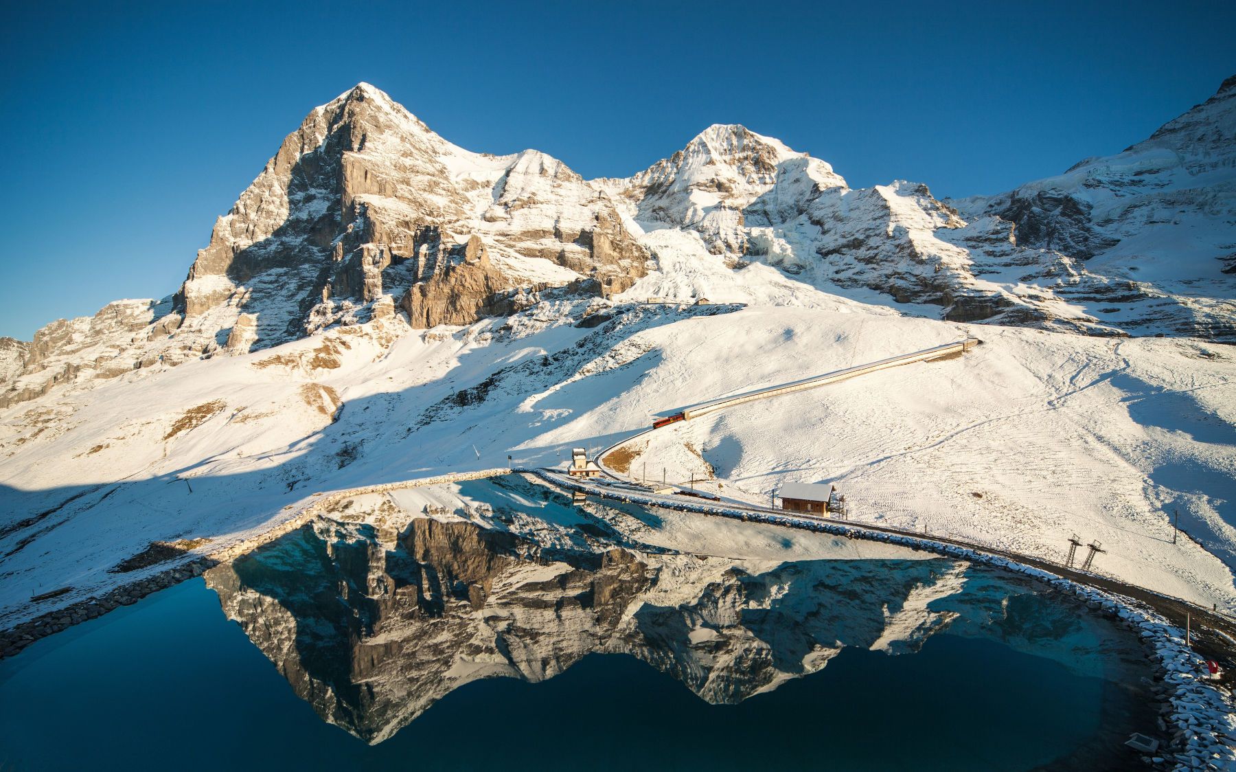 "Eiger Run" from Kleine Scheidegg Sledging ticket incl. train ticket ...