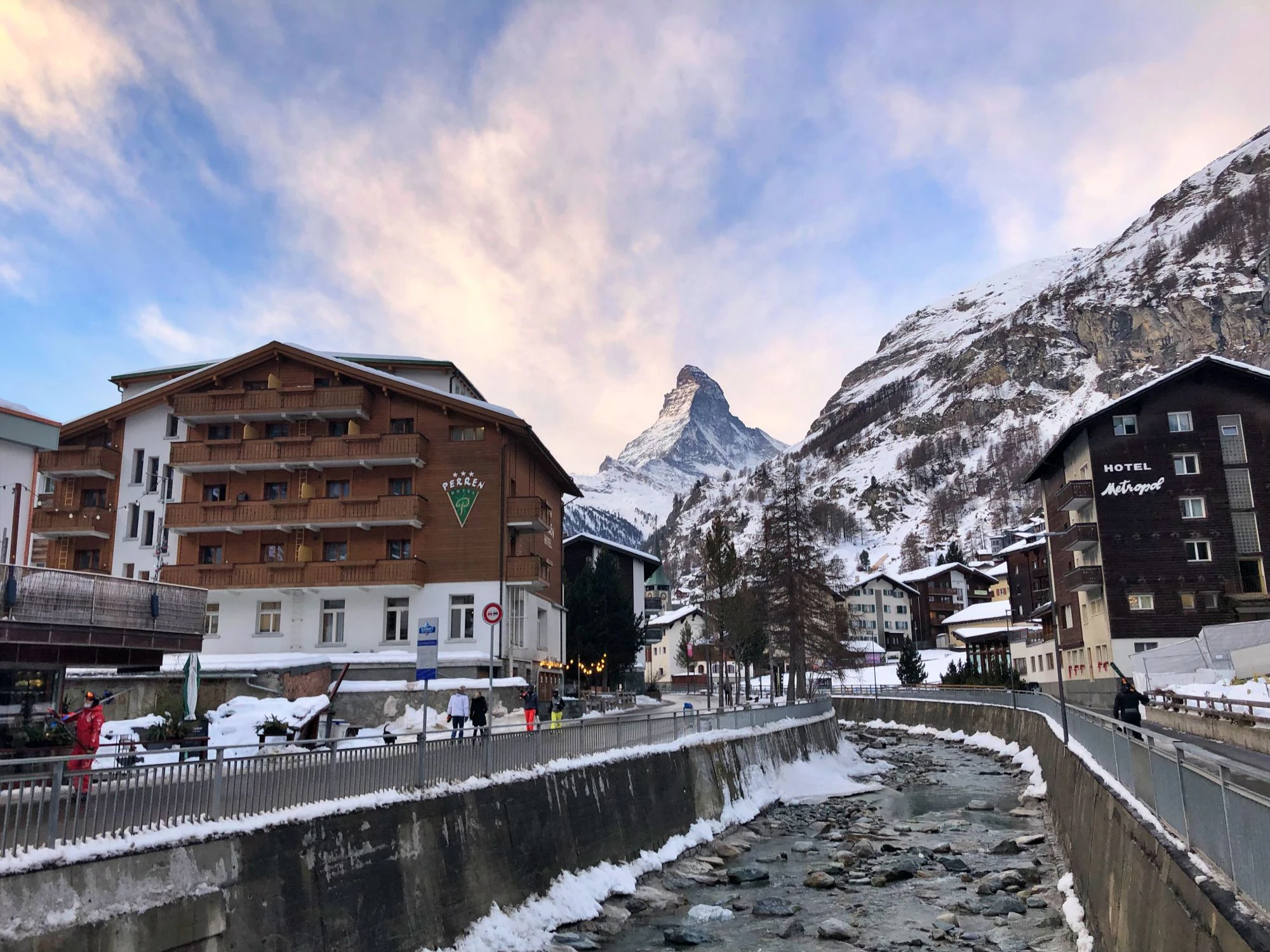 Glacier Express Ticket from St. Moritz or Zermatt (without reservation)