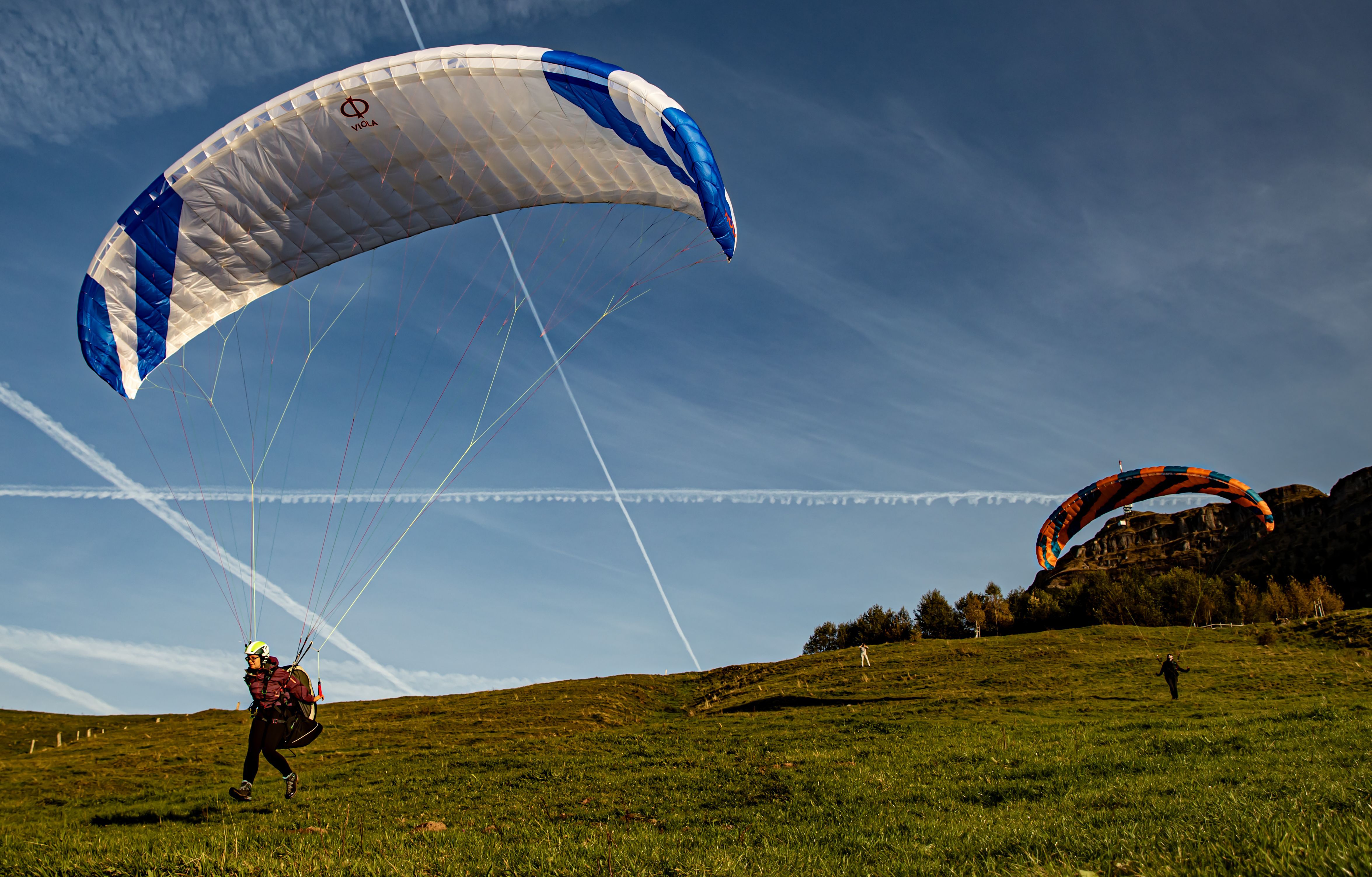 Taster day paragliding lesson in Goldau