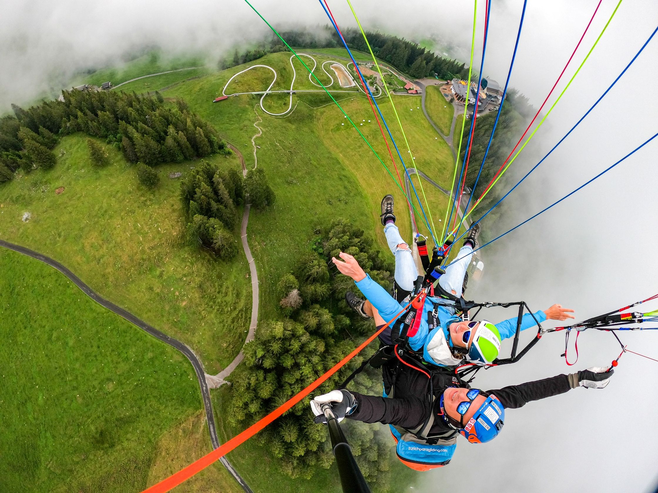 Brunni Engelberg Gleitschirmfliegen Tandem