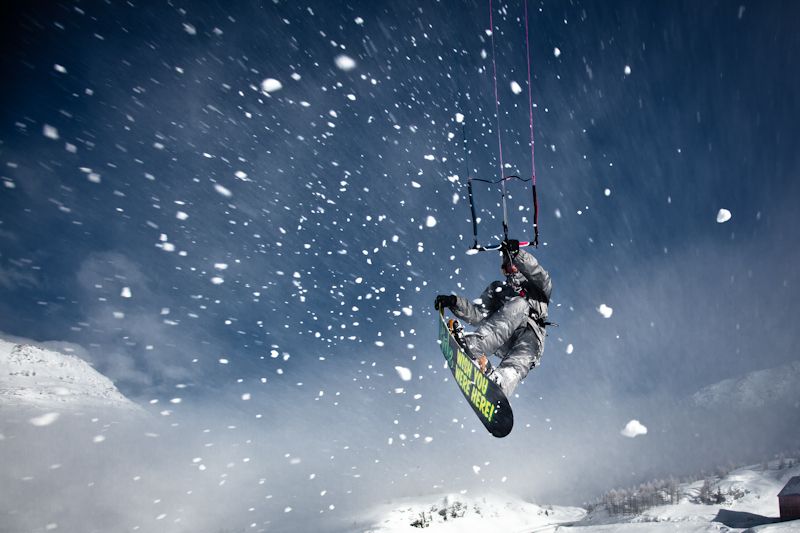 The best Snowkiting offers in Switzerland