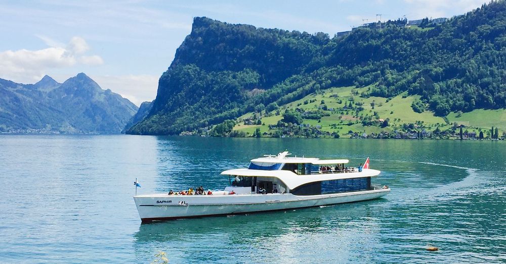 Boat trips in Switzerland | Swiss Activities