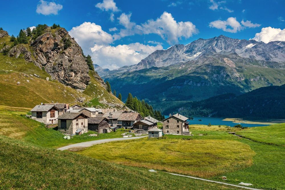 The best Snowmobile offers in Switzerland | Swiss Activities