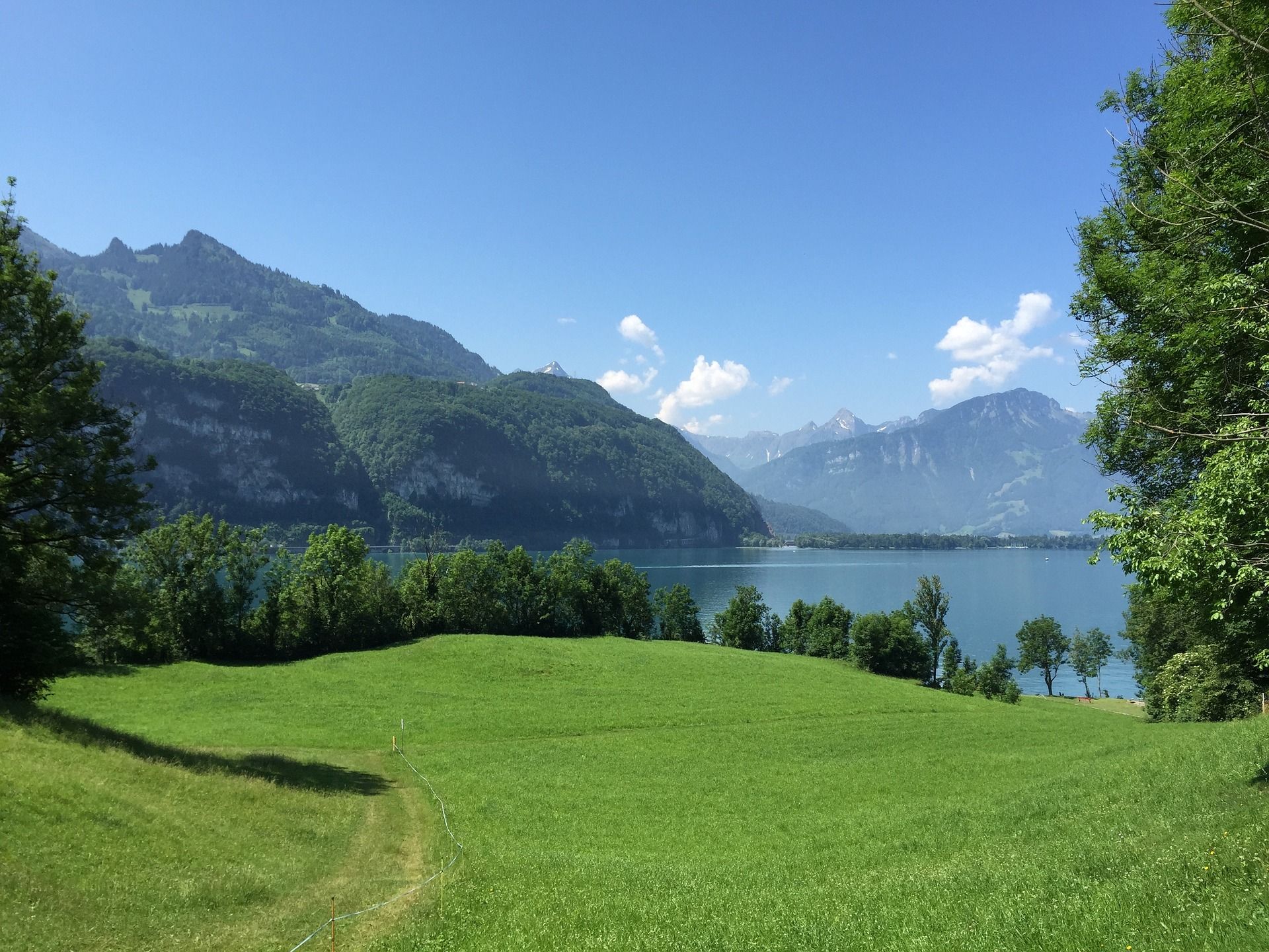 Tageswanderung über dem Walensee ab Zürich